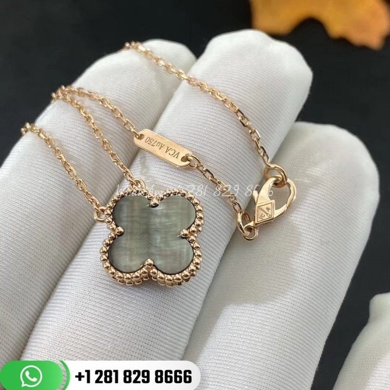 Van Cleef & Arpels Vintage Alhambra Pendant VCARP4KK00 | Custom Jewelry – 18K Custom Jewelry